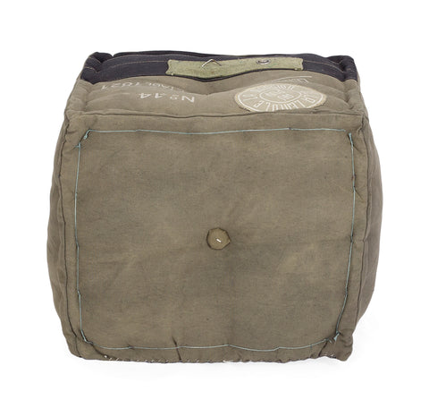 Puff retro vintage en tejido envejecido y azul|Mueblestudio